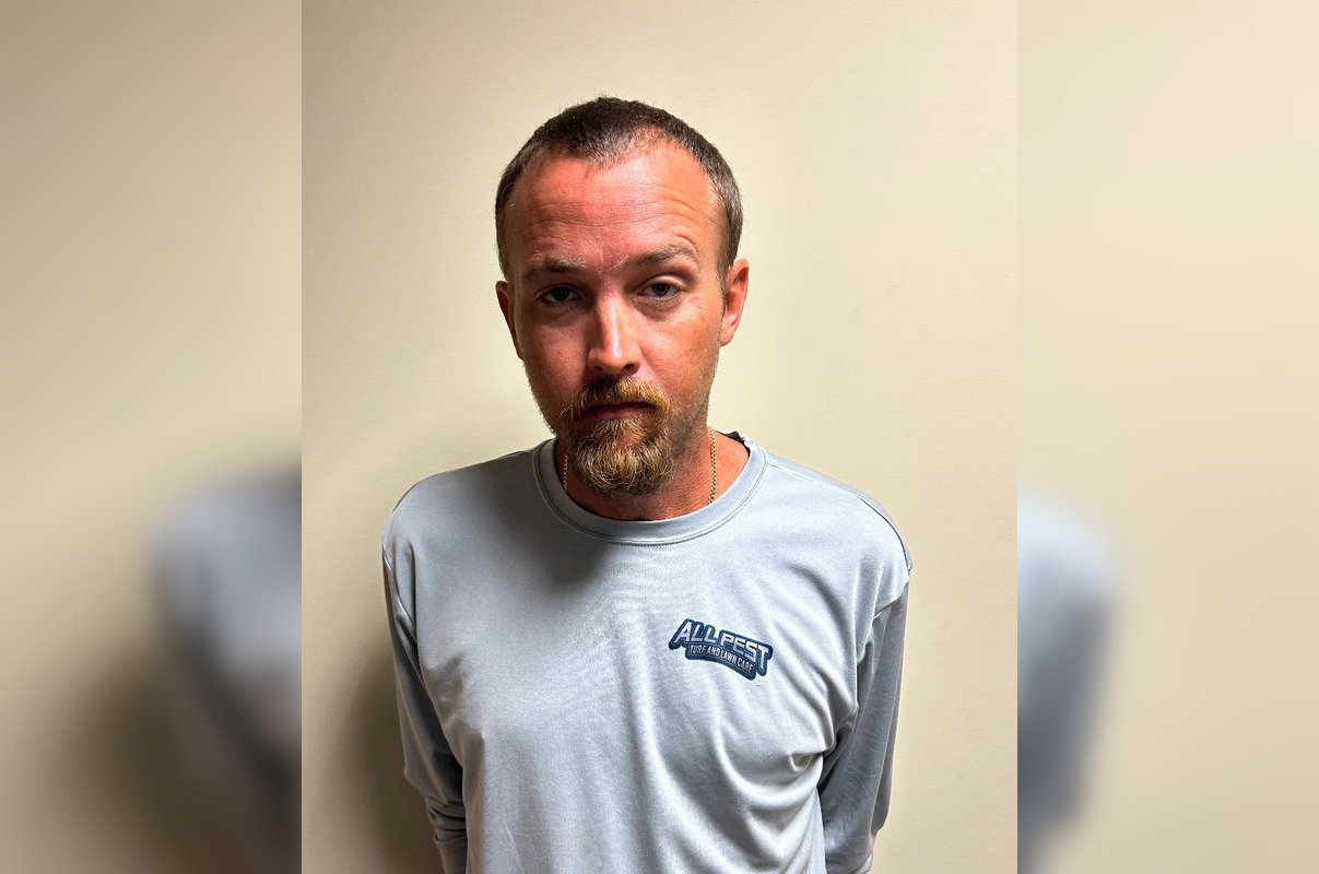 Palm City Man Charged with Arson After Stuart Dog Grooming Trailer and
