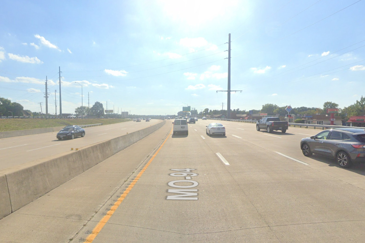 Pedestrian Fatality on Missouri Route 364 in St. Peters Halts