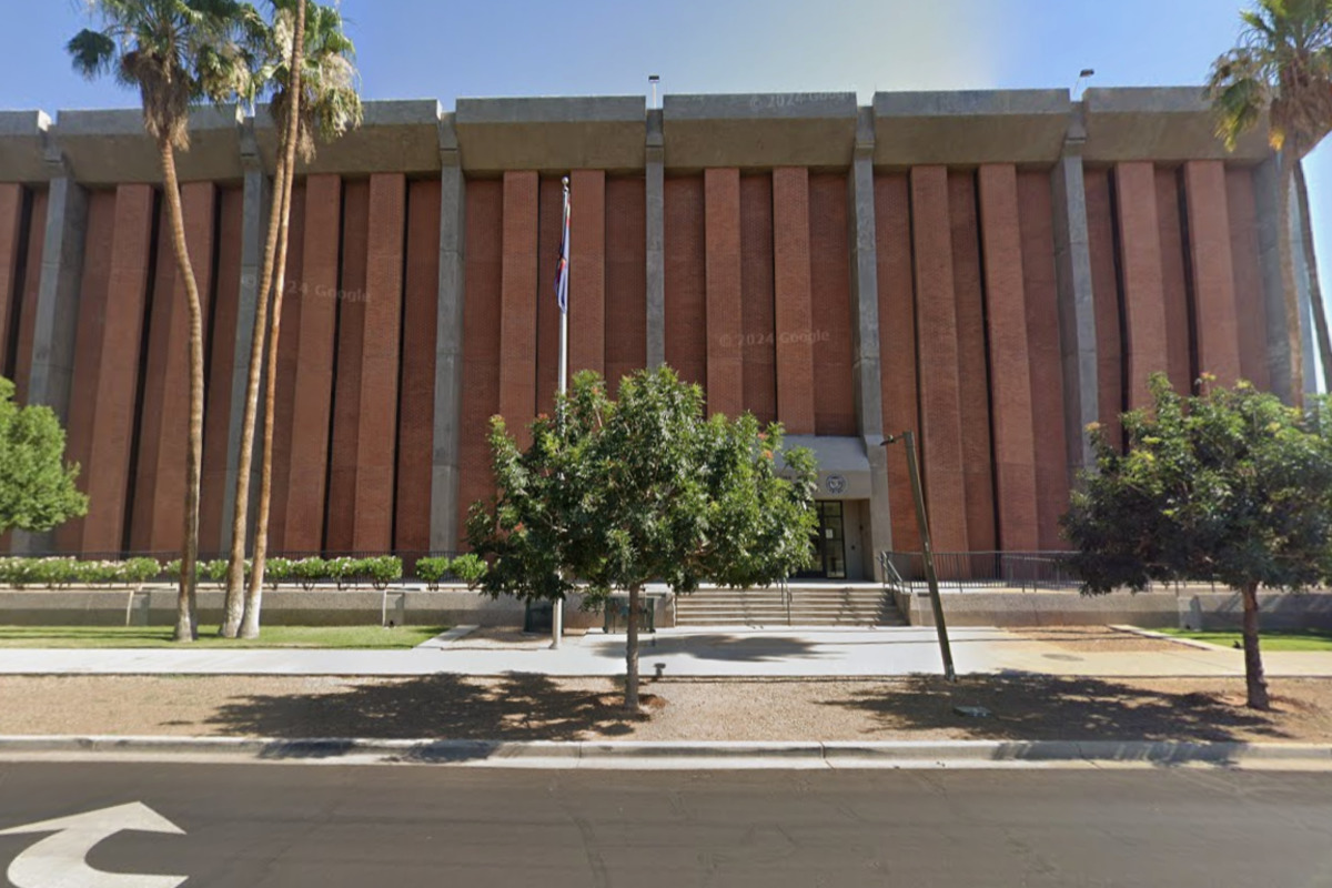 Performance Audit Reveals Enforcement Issues at Arizona Barbering and
