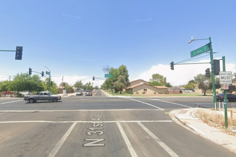 Phoenix Nightmare as Police Shoot Machete-Wielding Man to Save Toddler