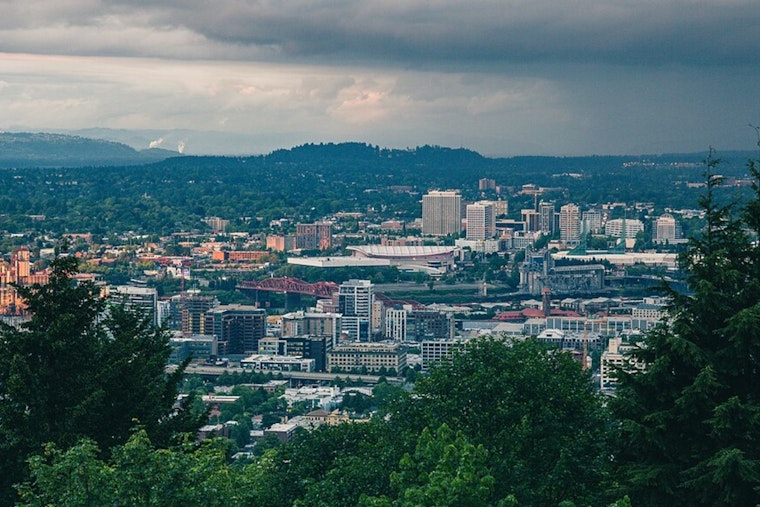 Portland Faces Weekend Showers Followed by Sunny Week Ahead, Says