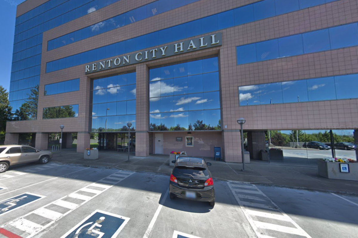 Renton Embraces Sustainability with Community Costume Swap Event