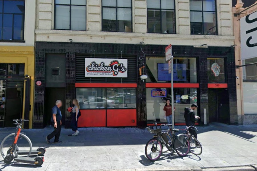 Rodent Droppings Found Throughout Popular Downtown Chicken Joint,