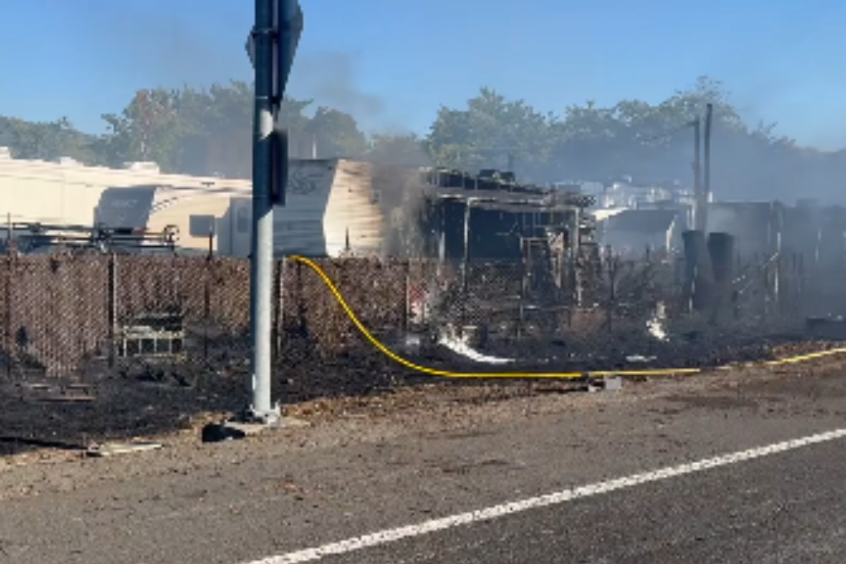VIDEO: Santa Rosa Firefighters Quell Vegetation and Trailer Park