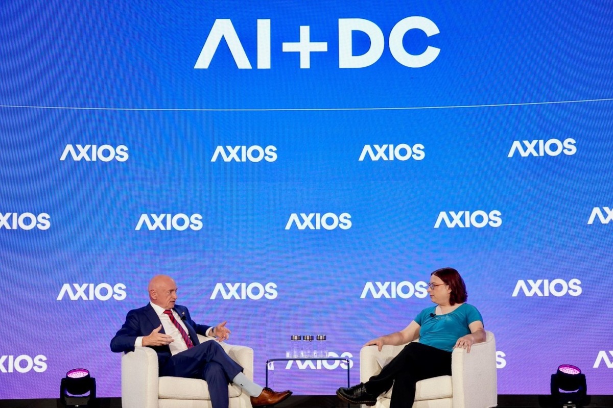 Senator Mark Kelly Unveils 'AI for America' Roadmap at Axios AI+