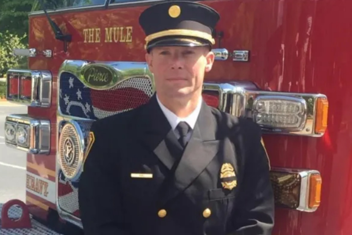 Stone Mountain Community Honors Fallen Hero Master Firefighter Preston