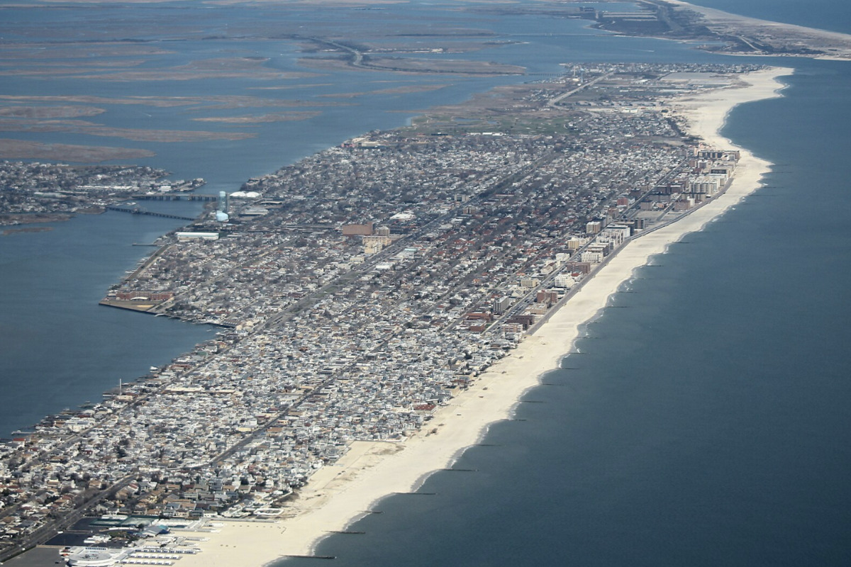 Swimmer in Critical Condition After Being Rescued Off Long Beach Coast