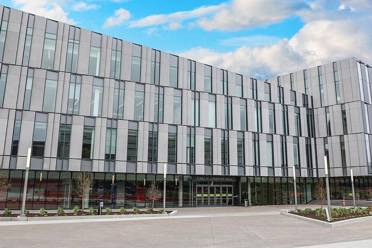 University of Cincinnati's Lindner College of Business Welcomes First