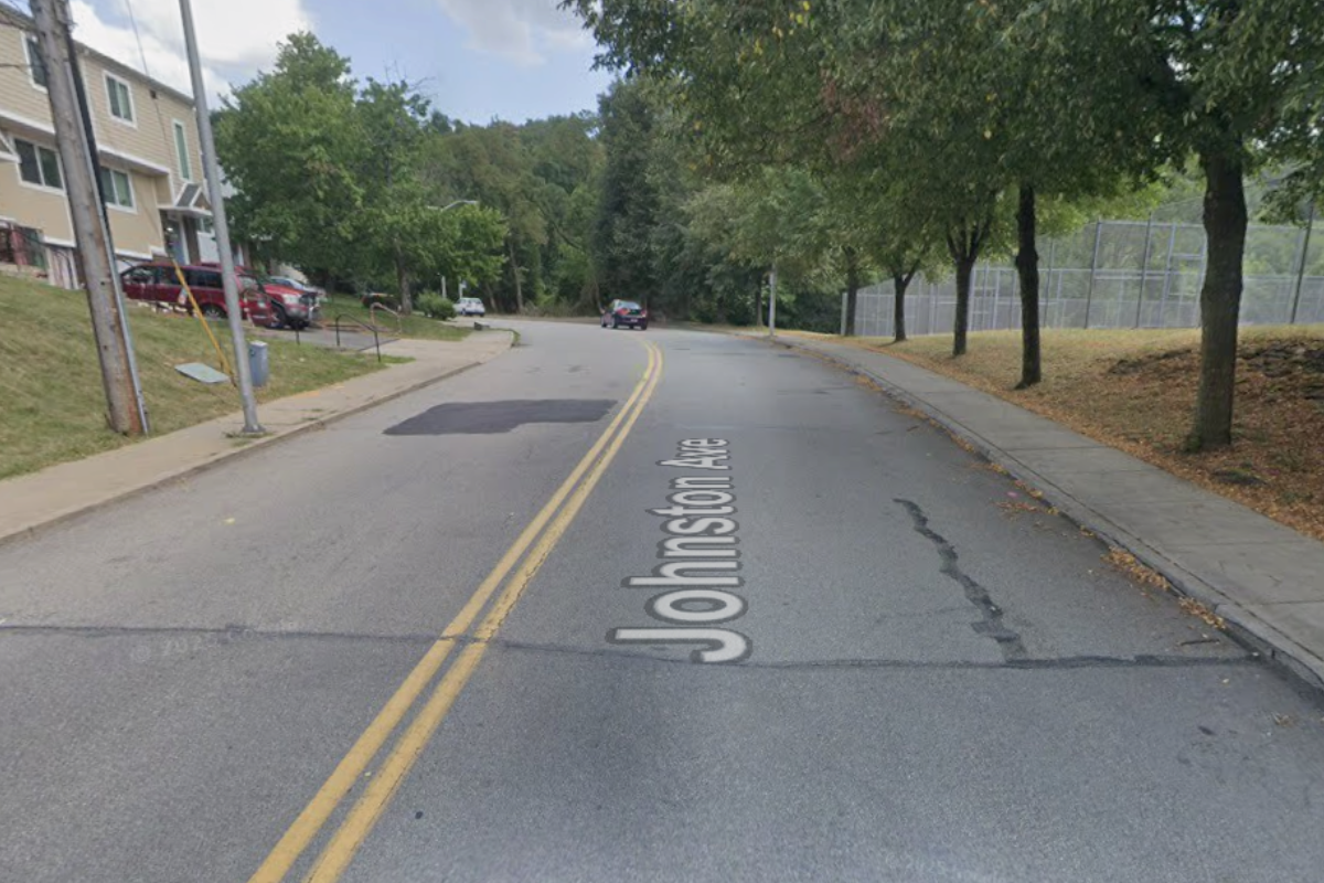 Woman Hospitalized, Another in Custody After Stabbing in Pittsburgh's