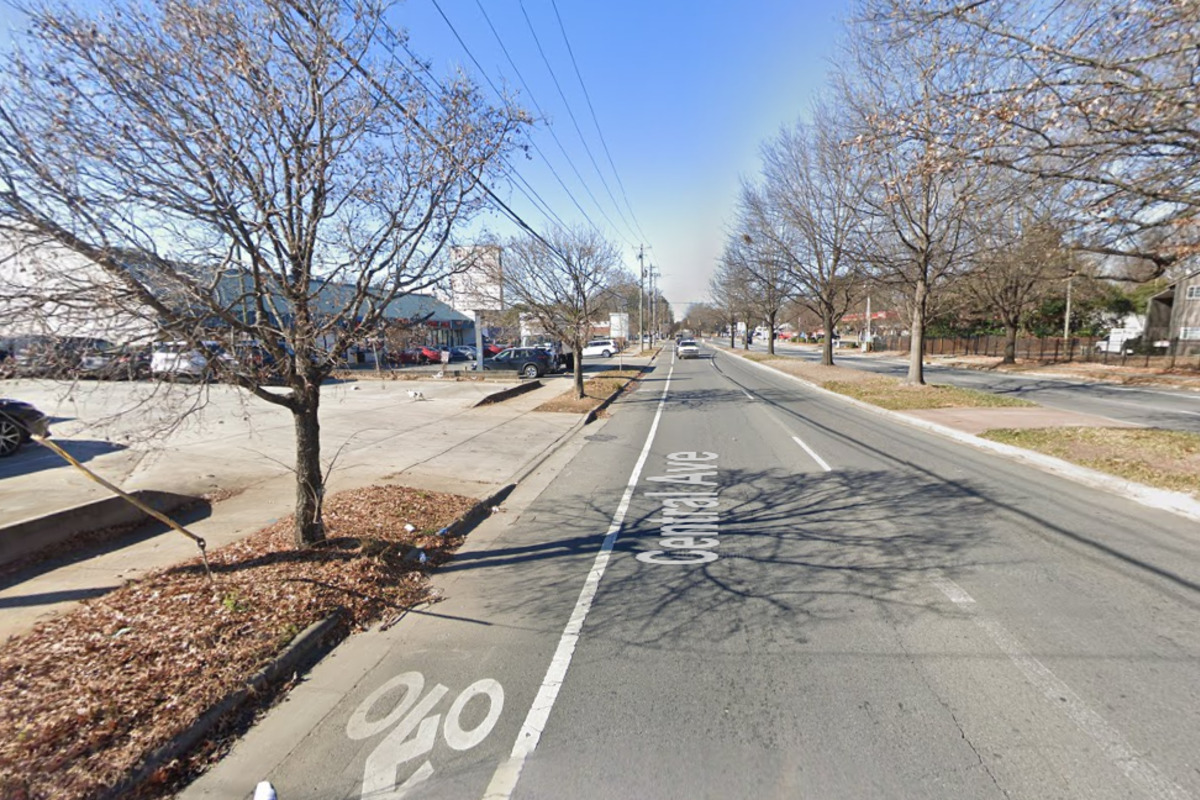 24-Year-Old Man Fatally Injured in Charlotte Eastway Division Car