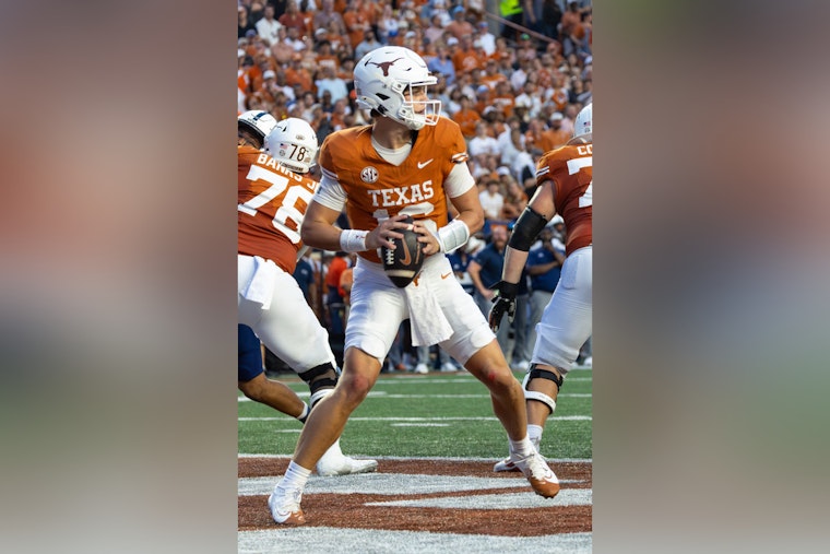 Arch Manning's Record-Breaking Feat Powers Texas to Citrus Bowl