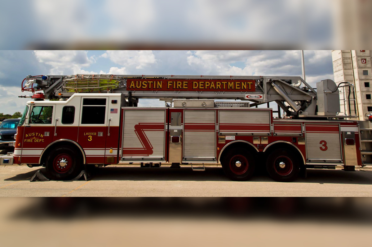 Austin Firefighter With Stage 4 Cancer Says City Cut Off Her Lifeline