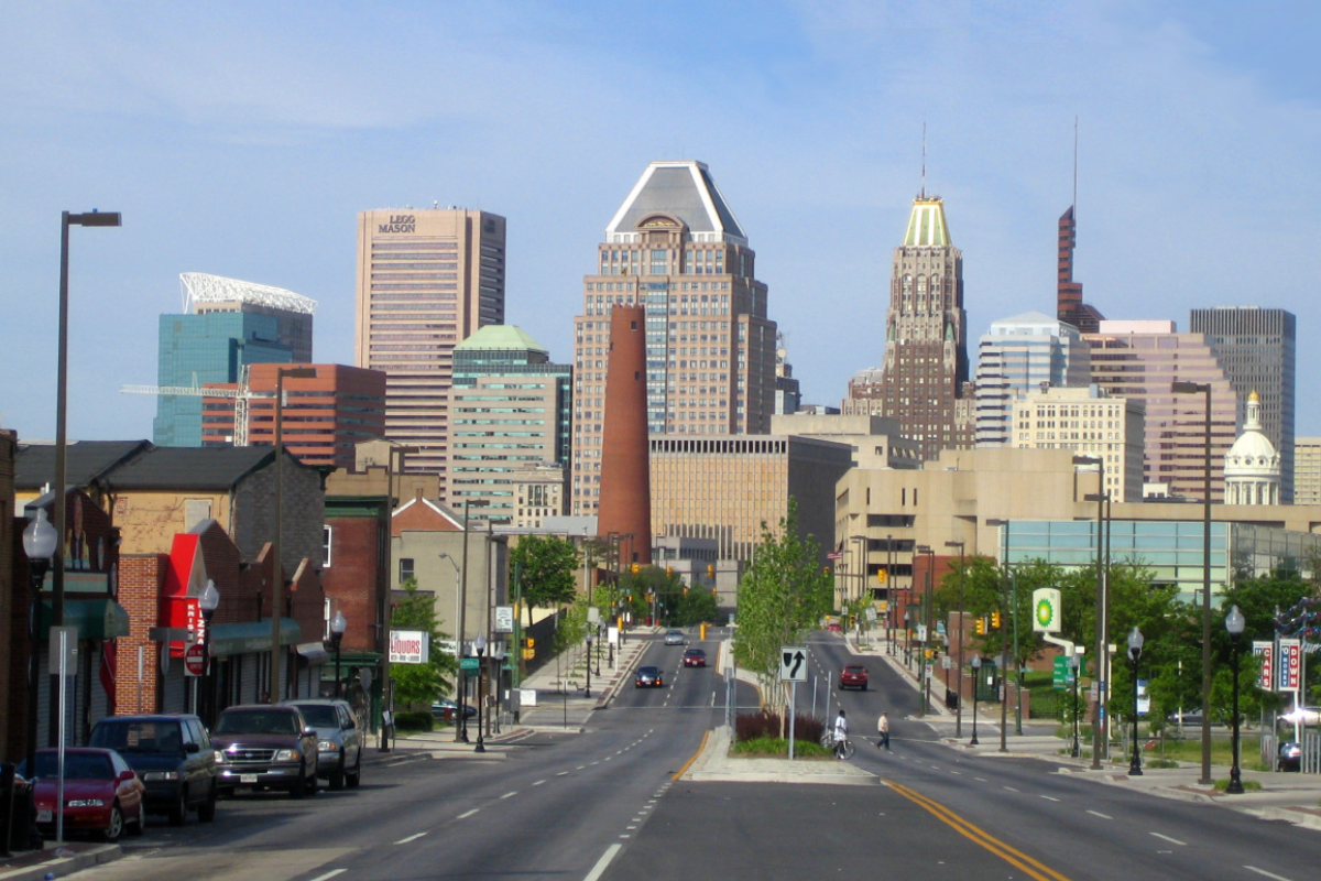 Baltimore Braces for Weather Rollercoaster: Calm to Gusty with Rain in