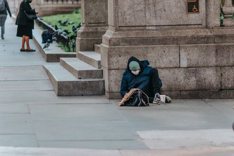 California’s 300,000 Homeless Students Left Hanging as School Cash