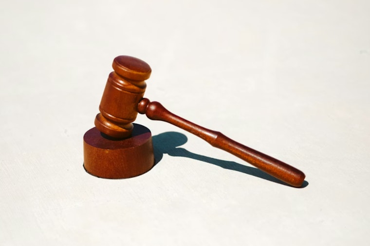 Charlotte Man Sentenced to Nearly 6 Years for $1.6 Million Mail Theft