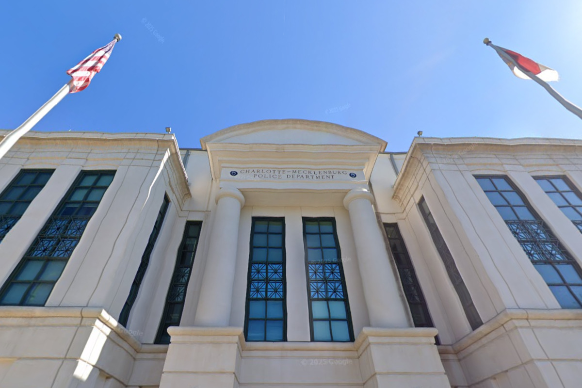 Charlotte-Mecklenburg Police Praise Advantages of Aviation Unit in