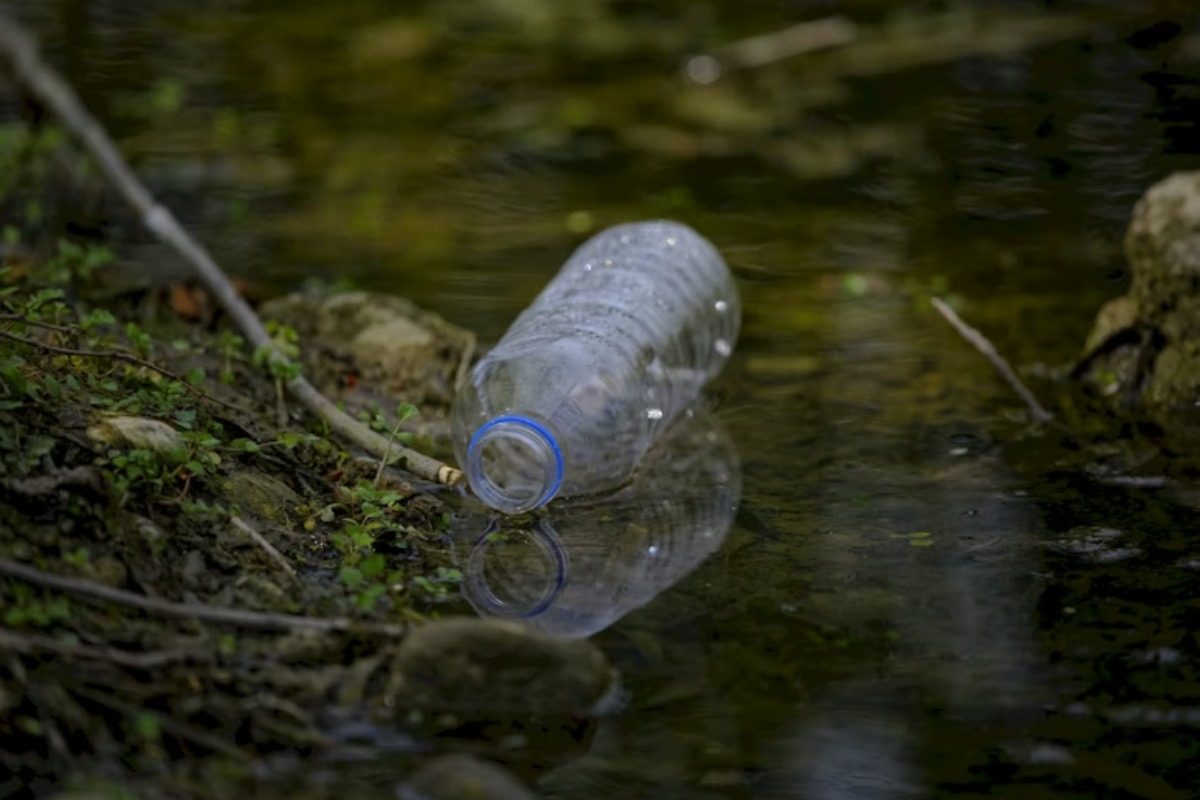 Cleveland Spotlights Rising Microplastics Problem in the Great Lakes,