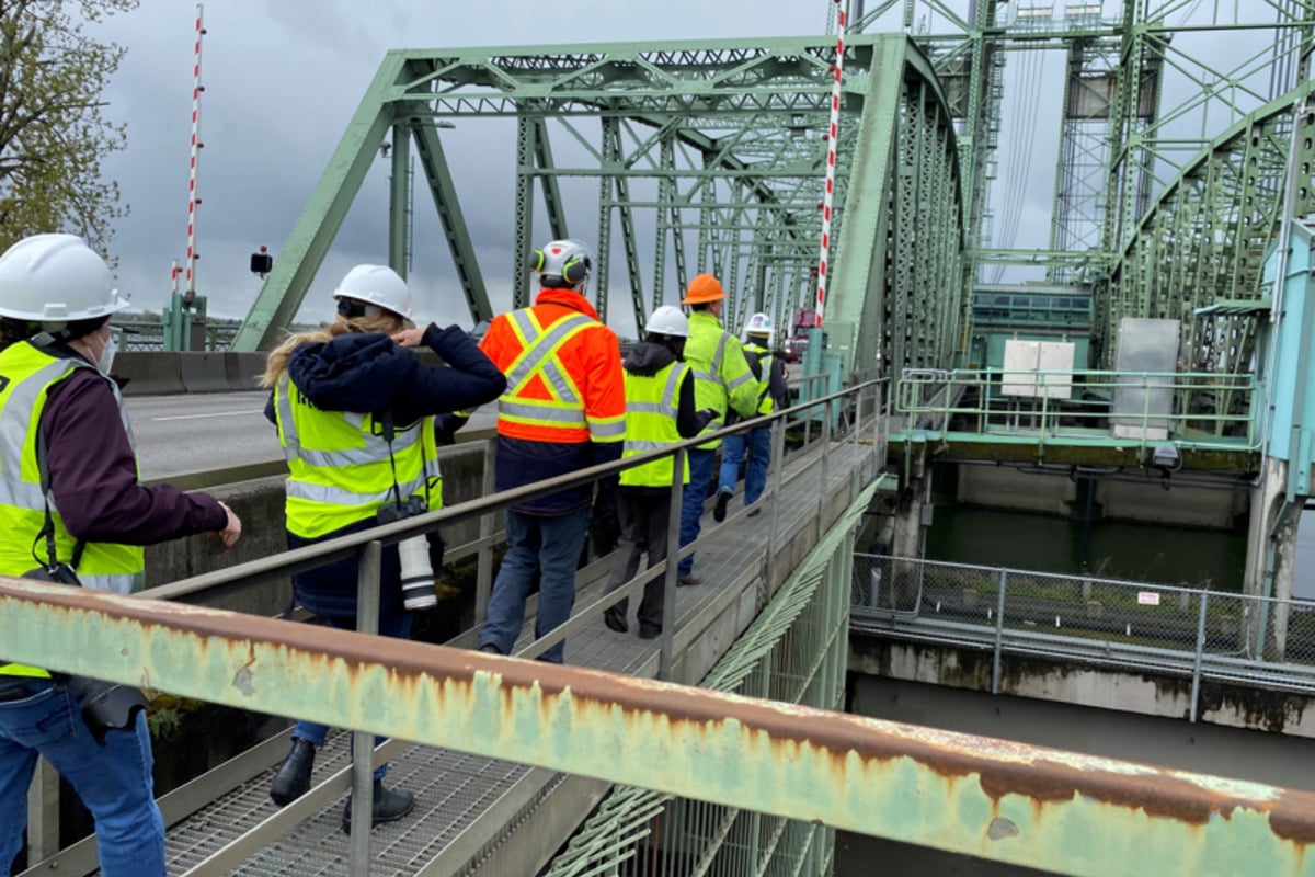 Coast Guard Approves Fixed-Span Design for I-5 Bridge, Sen. Cantwell