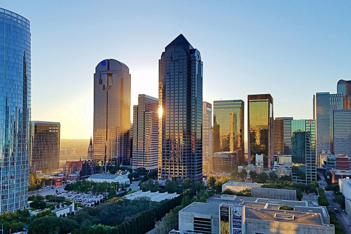 Dallas to Experience Sunny M.L.King Day Followed by Chilly Showers and