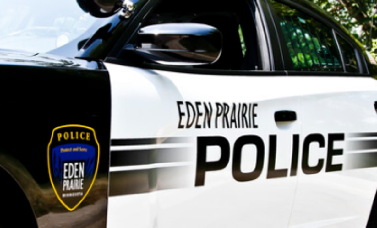 Eden Prairie Police Offer Safety Tips to Secure Homes During Vacation