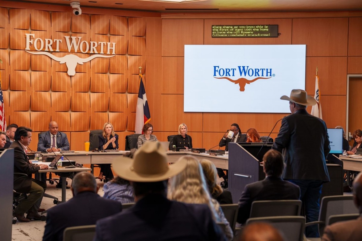 Fort Worth Stock Show & Rodeo Kicks Off with Classic Cowboy Culture
