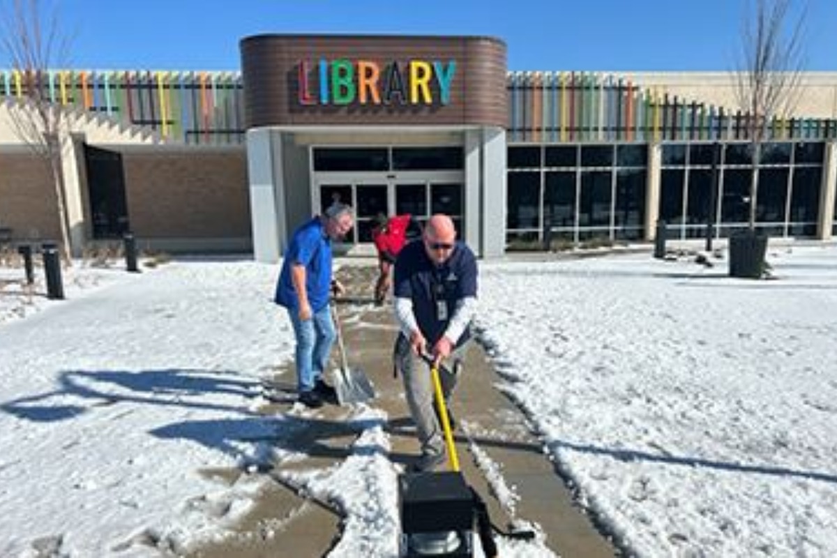 Garland Responds to Winter Weather Emergency: Crews Work Over 120