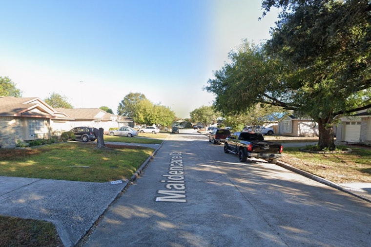Harris County Firefighter Stable After Being Injured in House Fire,