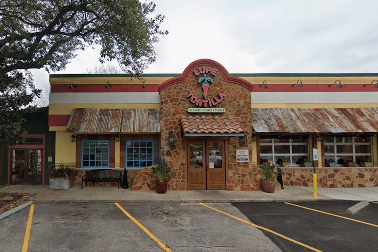 Hidden Camera Scare At Katy Freeway Lupe Tortilla As Worker Busted In