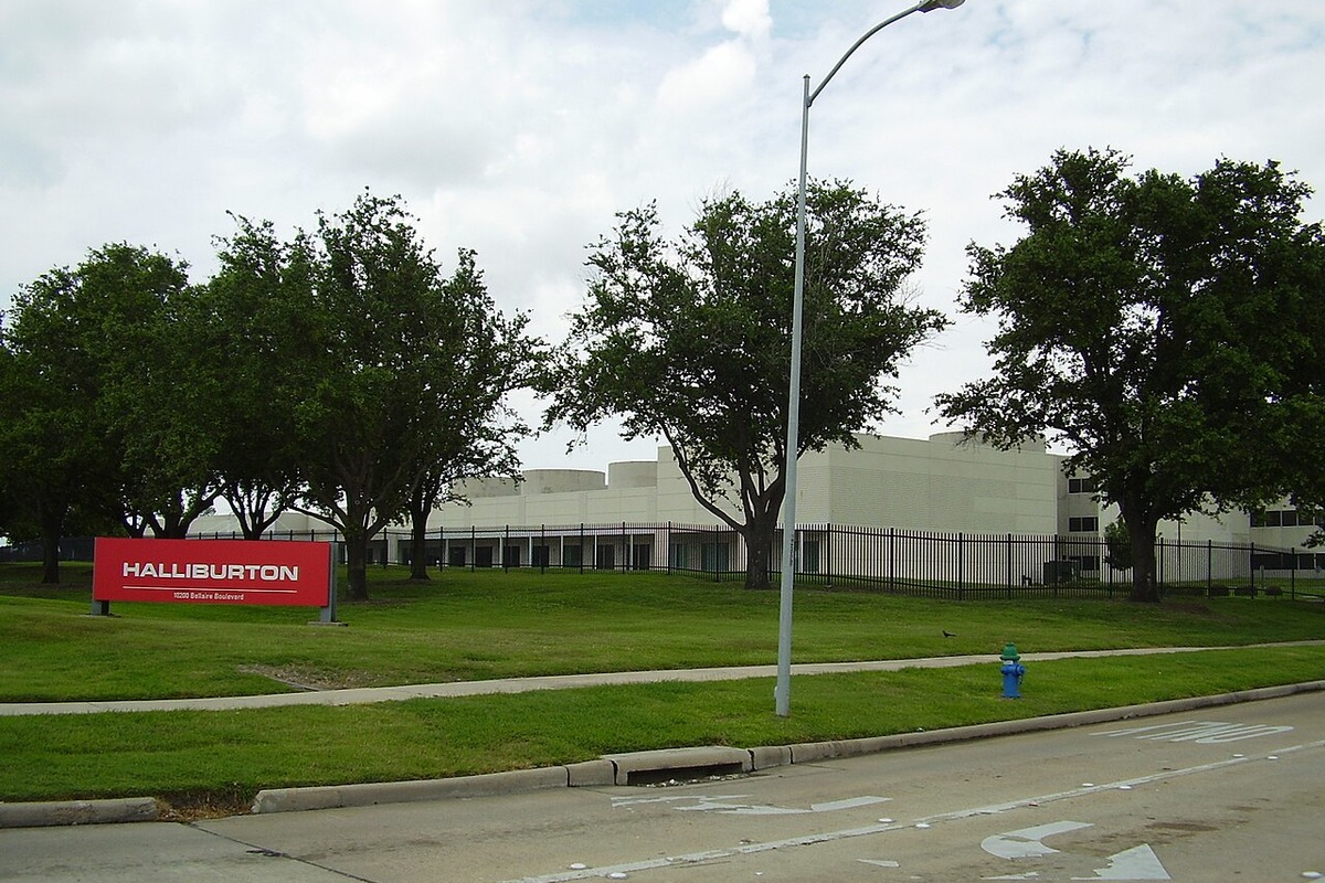 Houston Hotshot, Halliburton Taps Casey Maxwell to Run Western