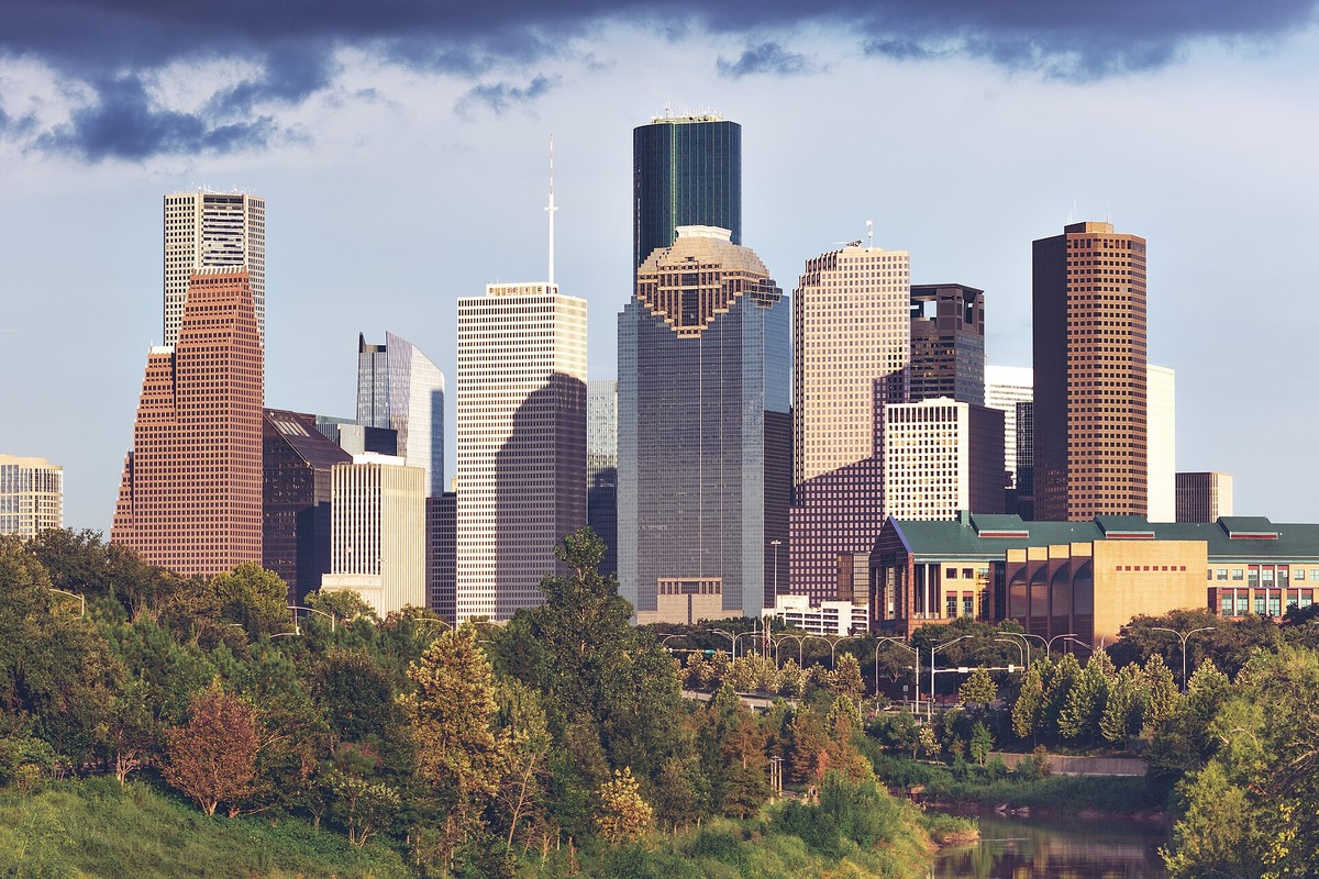 Houston’s $200 Million Tax Zone Habit Sparks City Hall Showdown