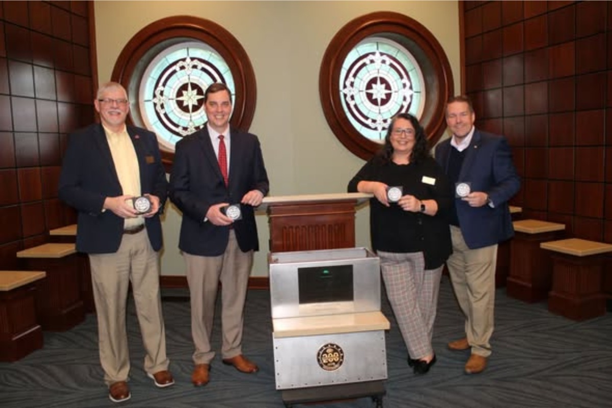 Kettering's David's Cemetery Celebrates 200 Years with Time Capsule