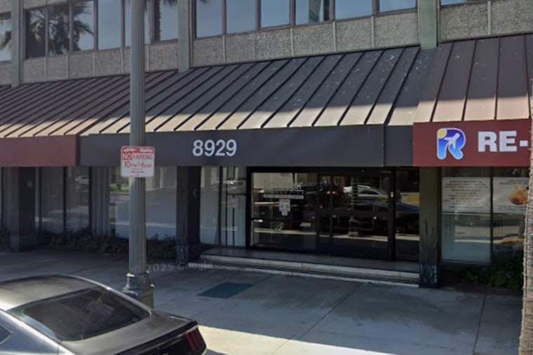 LAFD Extinguishes Westchester Office Building Blaze in Under 20