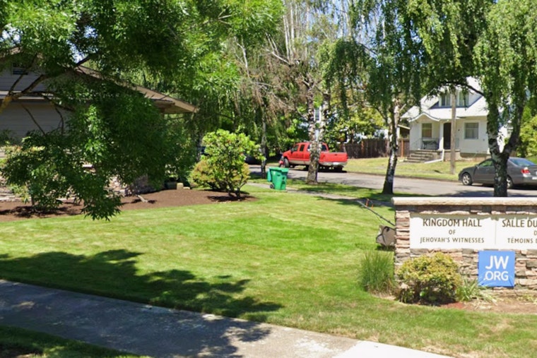 North Portland Kingdom Hall Roof Fire Contained