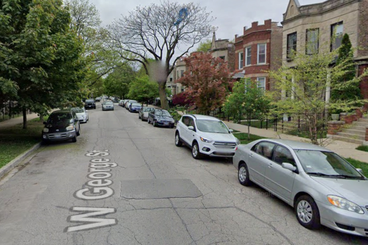 One Dead After Logan Square Fire On West George