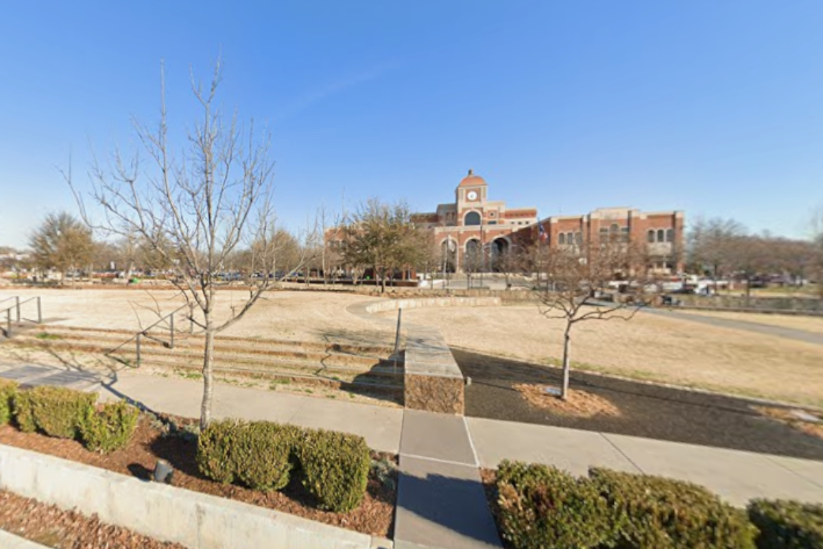 Lewisville Invites Vendors to Join ColorPalooza Festival Celebrating