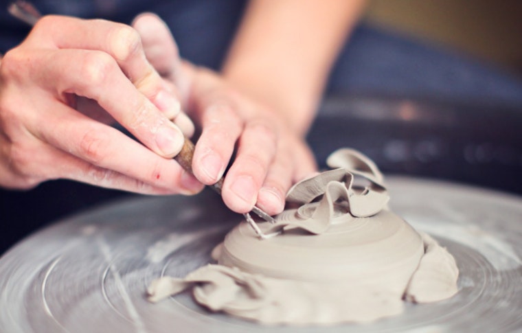 Local Art Center Unveils Creative Workshops for All Ages This Winter