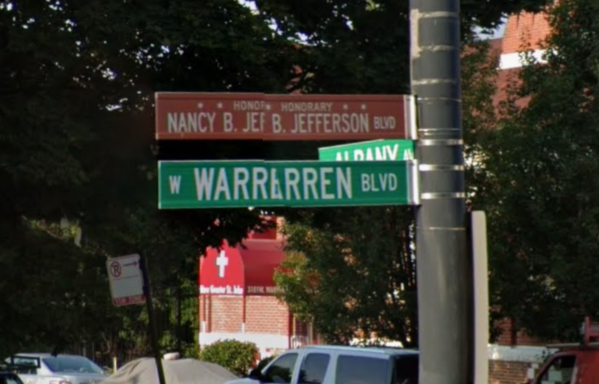 Man Fatally Shot Inside Garfield Park Home in Chicago, Police