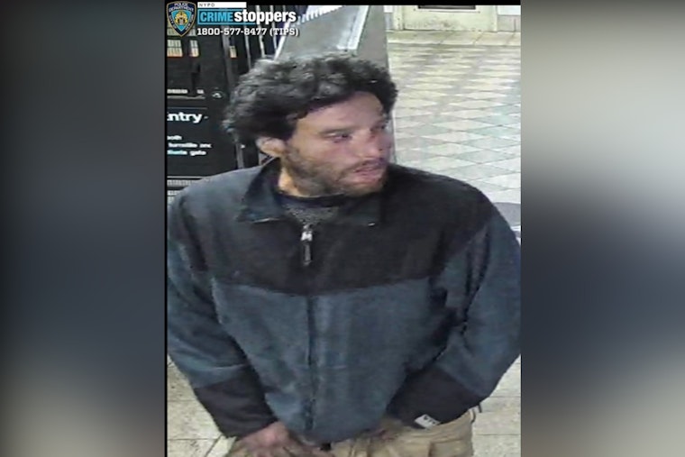 Man Pushed Onto Subway Tracks at Brooklyn Station, NYPD Seeks Suspect