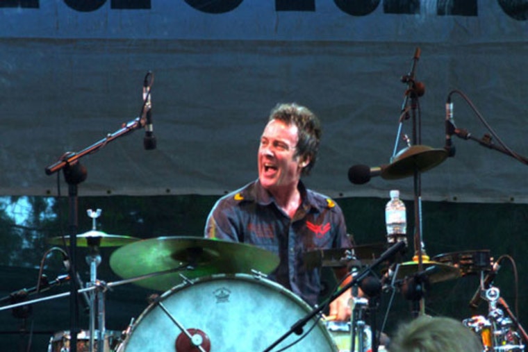 Midnight Oil Drummer and Co-Founder Rob Hirst Dies at 70 After Cancer