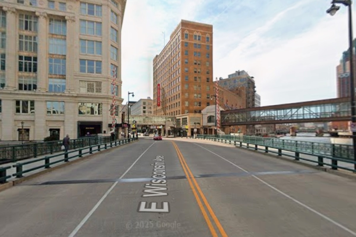 Milwaukee Bridge Operator Axed After Span Lifts With Pedestrian Still