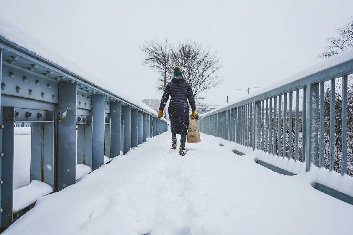 Milwaukee Hit by Severe Cold Spell, NWS Issues Extreme Cold Warning
