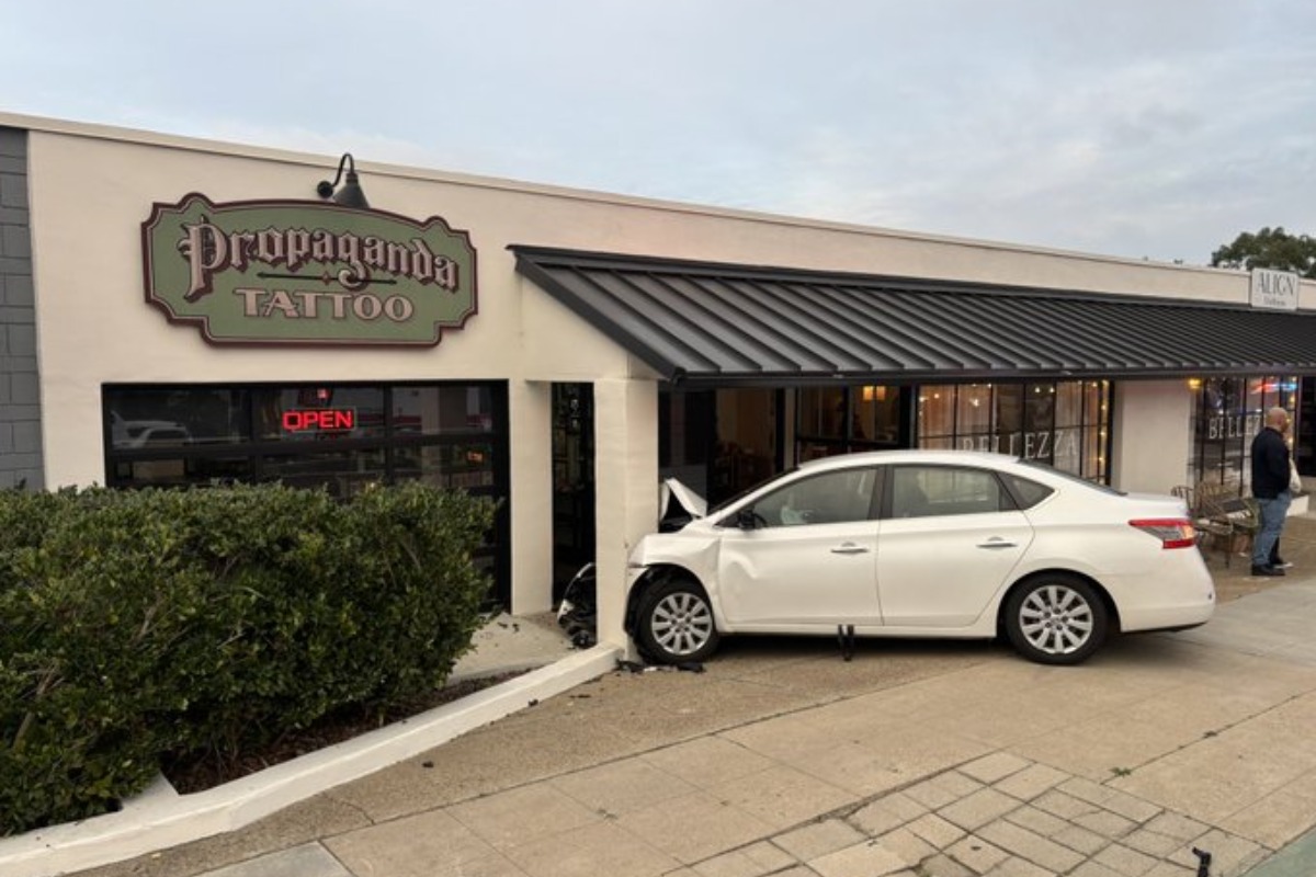 Minor Injuries After Car Crashes Into Ocean Beach Tattoo Parlor,