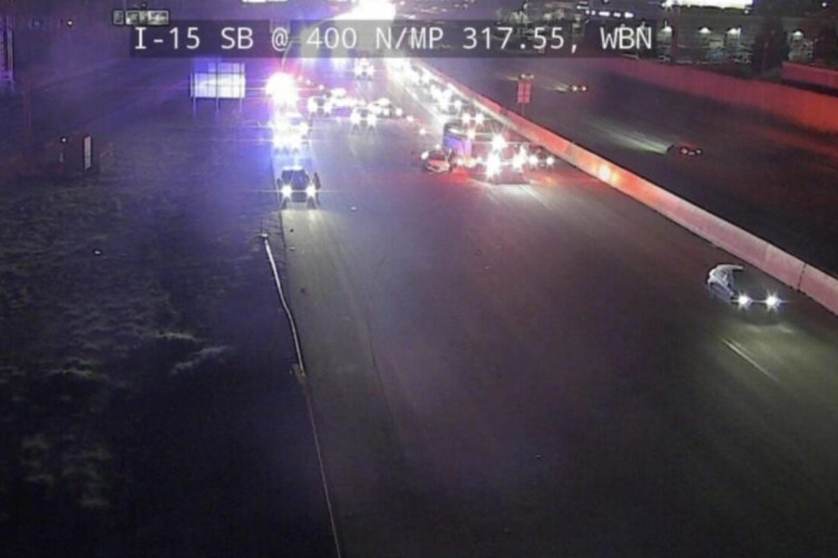 Multi-Vehicle Crash Involving Police Cars Leads to I-15 Lane Closures