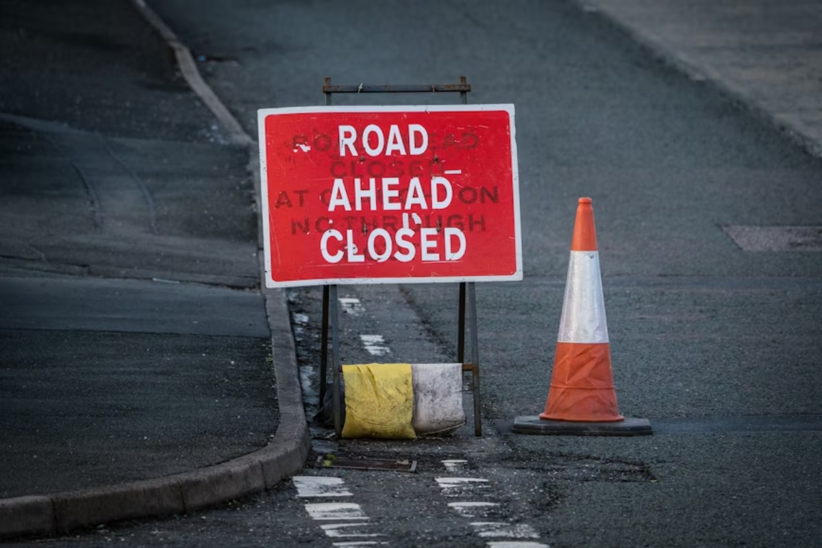 Multiple Jack-Knifed Trailers Shut Down Interstate 90 East in