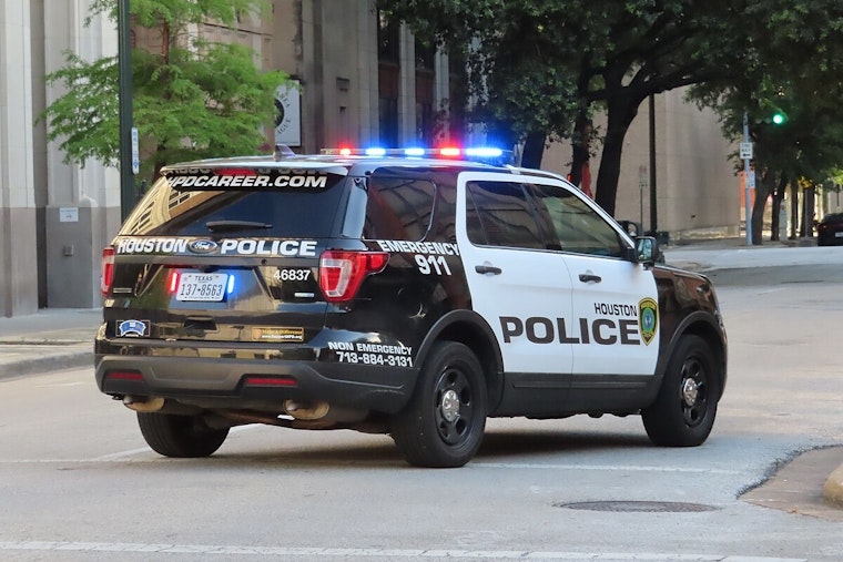 Nearly 300 Gunfire Calls Turn Houston's New Year Into All‑Night Police