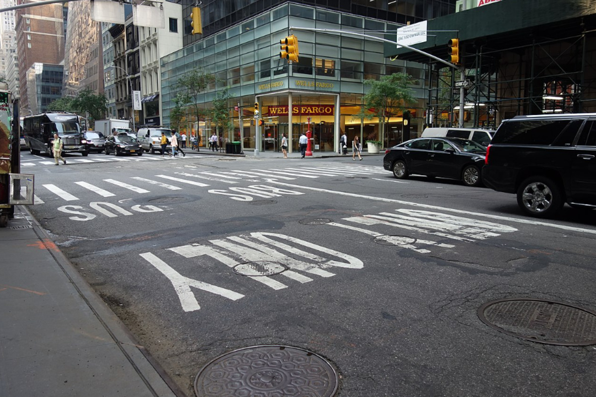New York City to Extend Madison Avenue Bus Lanes, Aiming to Boost