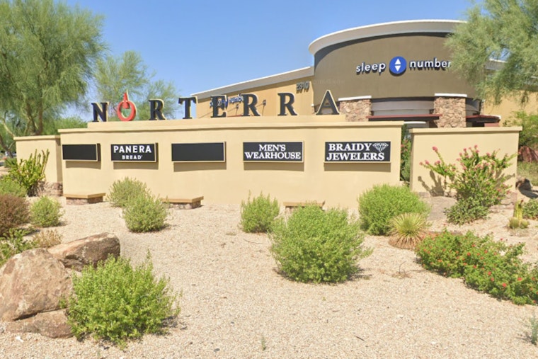 North Phoenix Scores Sizzling New Steakhouse As Firebirds Lands In