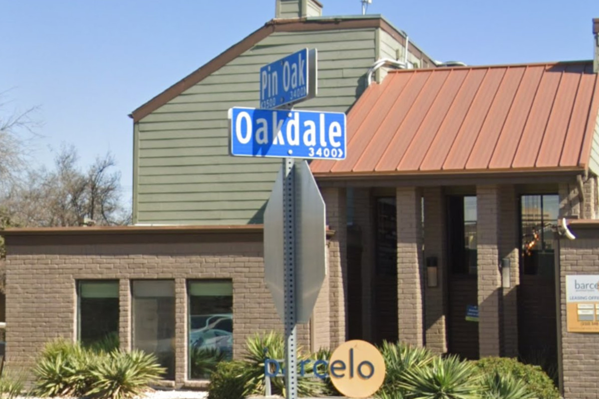 Northwest Side Apartment Blaze Rattles San Antonio Residents