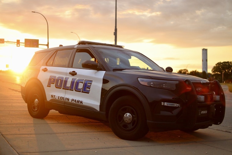 ICE Standoff Outside St. Louis Park Daycare Prompts Police Response