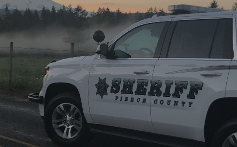 Pierce County Deputy Enforces Center Lane Violation on Spanaway Loop